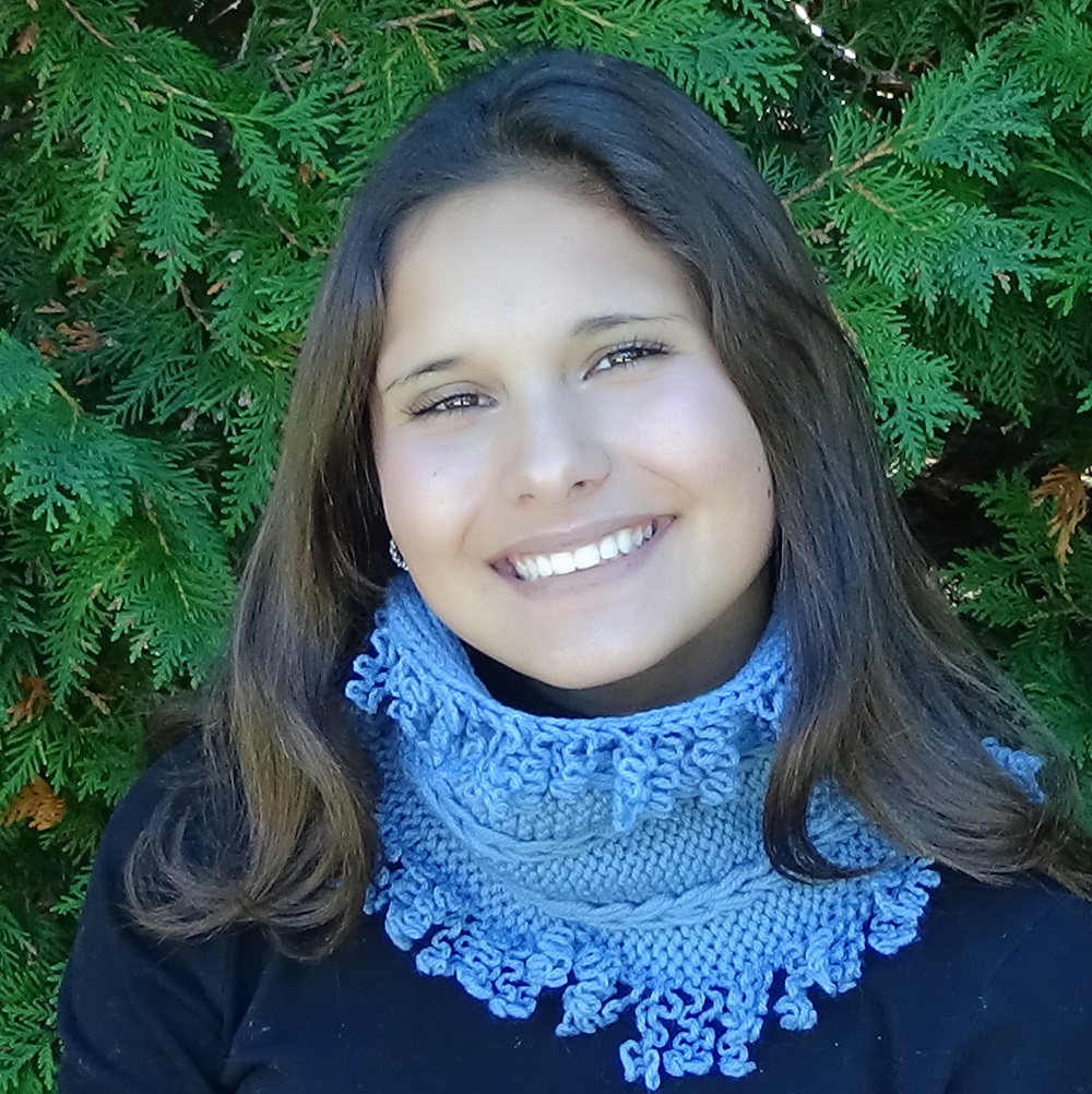 Crinkle Fringe Cowl - Twisted Yarns - Super Easy Machine Knitting pattern