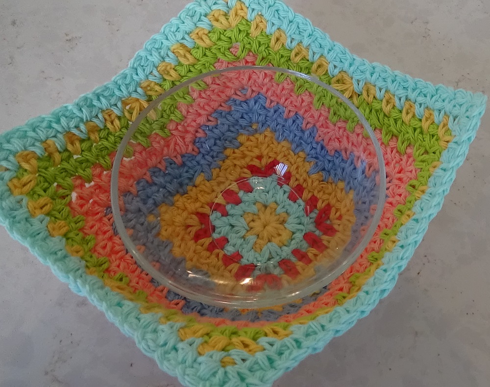 Moss Stitch Bowl Cozy - Twisted Yarns - Crochet pattern